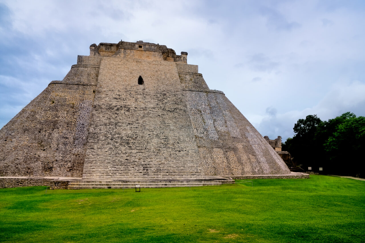 Mexican Road Trip: Uxmal vs Chichén Itzá - rcquinn.com